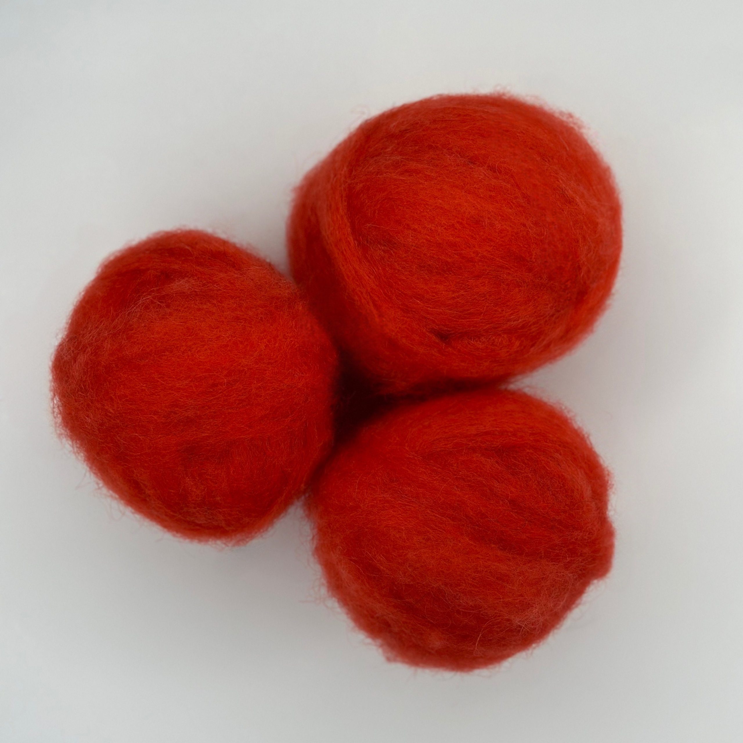 Icelandic Wool Roving Ball - Koi Orange - Telderer's Rainbows End Farm